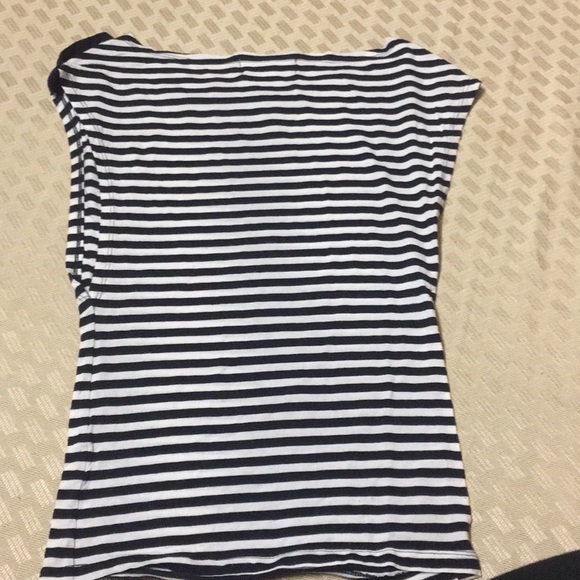 Urban Behavior | Tops | Low Cut Arm Openings Urban Behavior Too | Poshmark